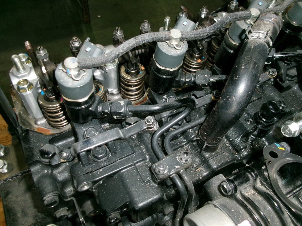 4D88E エンジンオーバーホール - 産業用エンジン メンテナンス.com